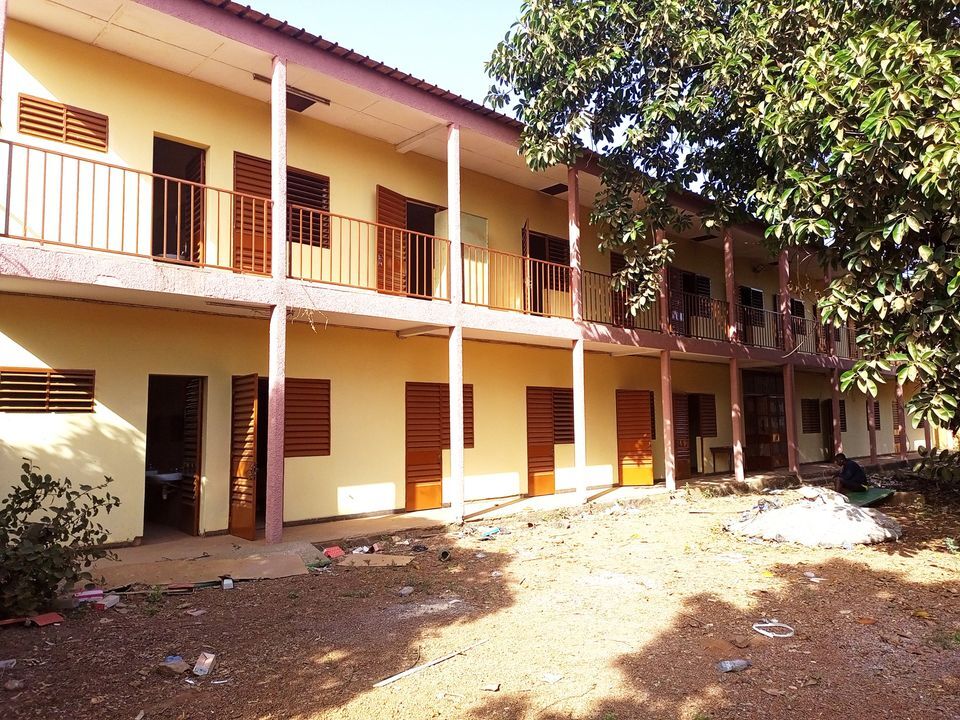 UN IMMEUBLE DE PLUS DE 30 PIÈCES EN LOCATION À OUAGADOUGOU QUARTIER ...