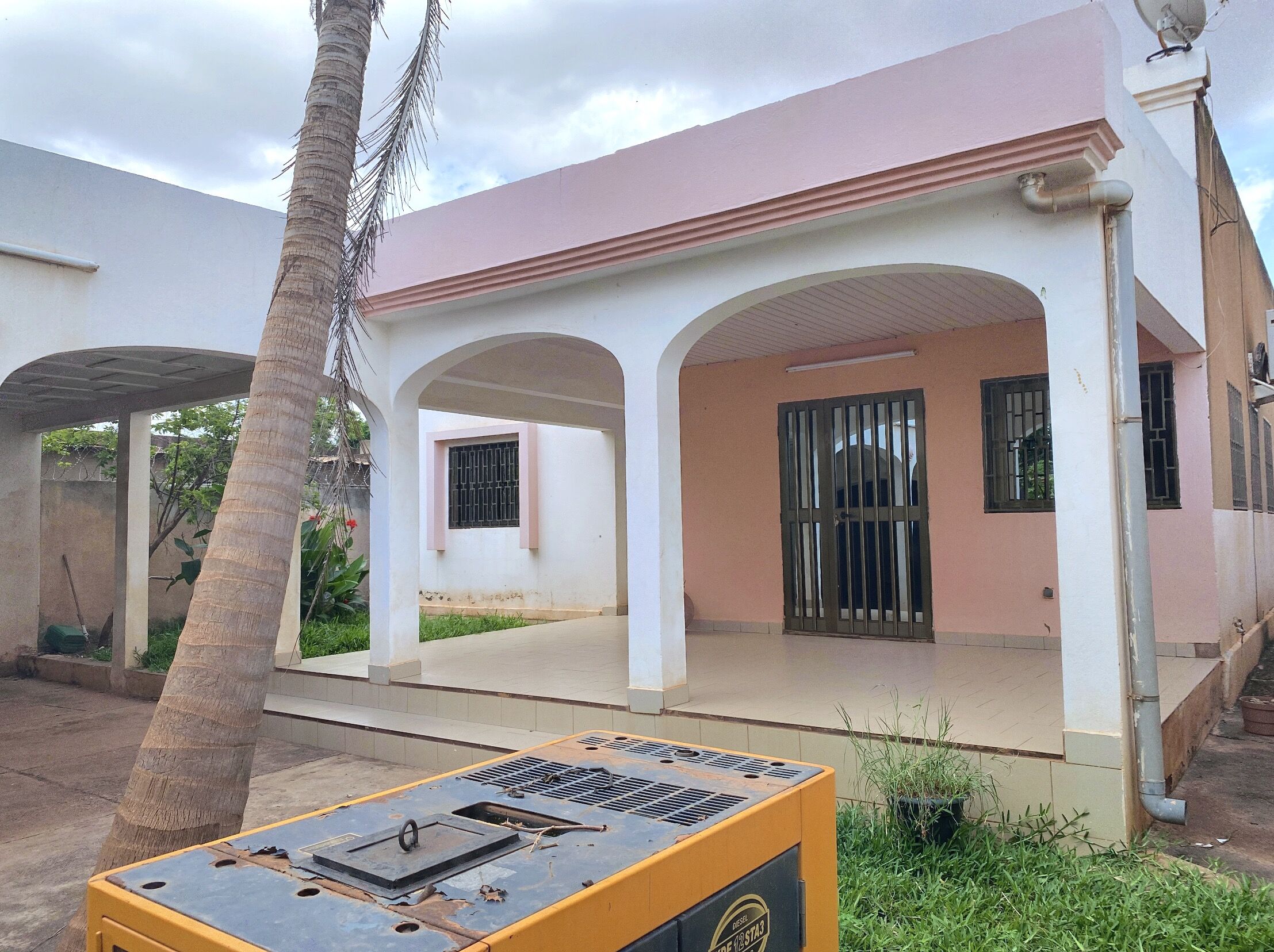 VILLA F4 DE PRESTIGE EN LOCATION À ZOGONA » Perfector Immobilier ...